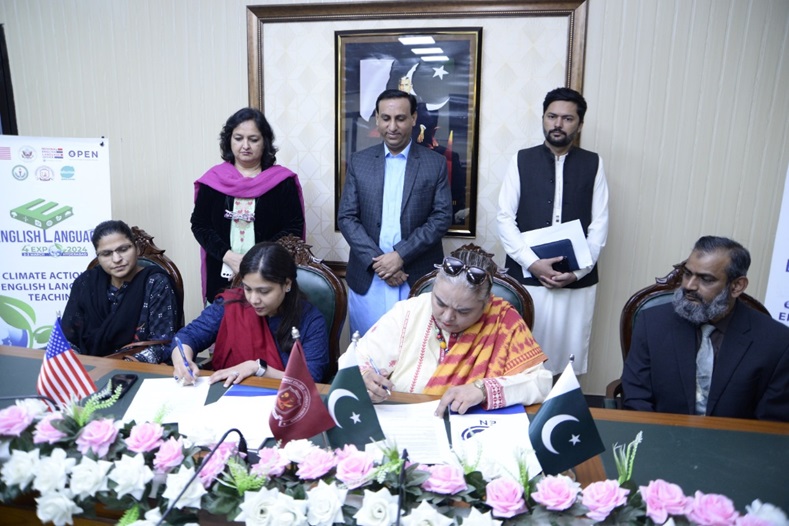 Department of English Language & Literature (DELL)